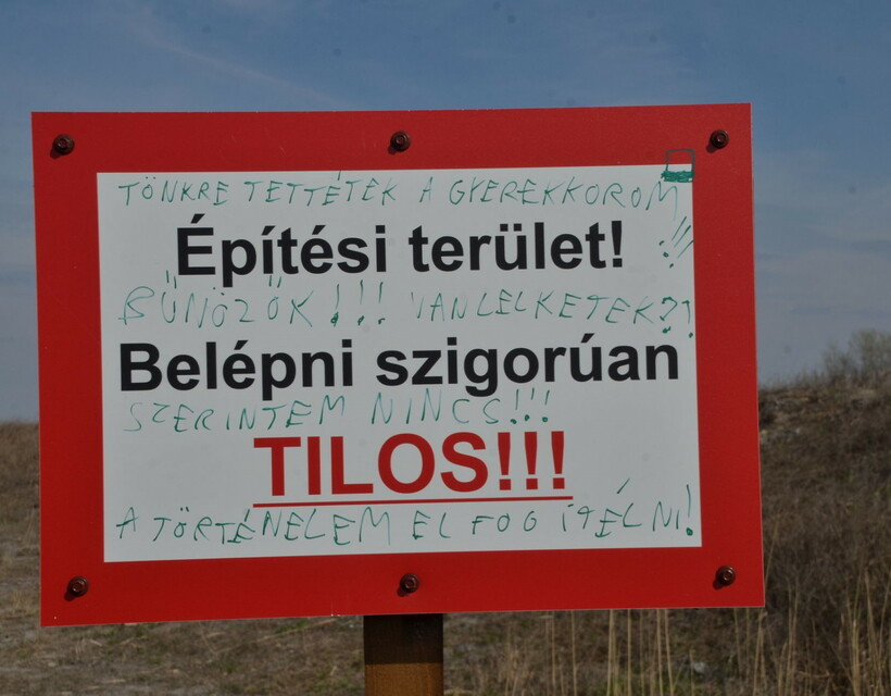 Lövésekkel akarta elijeszteni a horgászokat a biztonsági őr a Fertő parton | Új Szó Nálunk ...